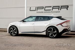 White Kia EV6 2022 in Parnu, with an engine capacity of 0.00 L and mileage of 82 thousand km for 34900 €, photo 8 on AUTOMOTO.COM.LV