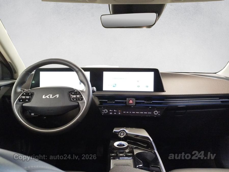 Balts Kia EV6 2024 Tallina, ar dzinēja tilpumu 0.00 L un nobraukumu 61 tūkst. km par 41990 €, foto 6 vietnē AUTOMOTO.COM.LV