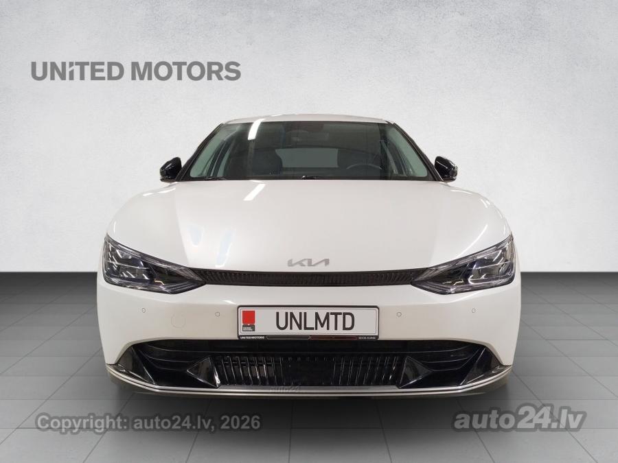 Balts Kia EV6 2024 Tallina, ar dzinēja tilpumu 0.00 L un nobraukumu 61 tūkst. km par 41990 €, foto 11 vietnē AUTOMOTO.COM.LV
