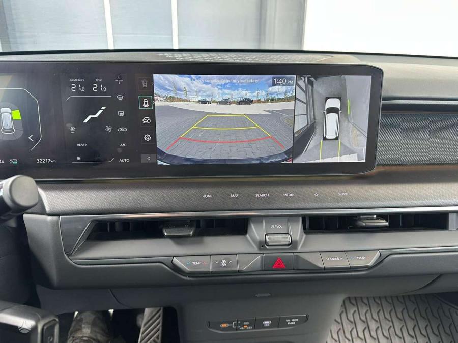 Melns Kia EV9 2024 Viļņa, ar dzinēja tilpumu 0.00 L un nobraukumu 32 tūkst. km par 49500 €, foto 21 vietnē AUTOMOTO.COM.LV