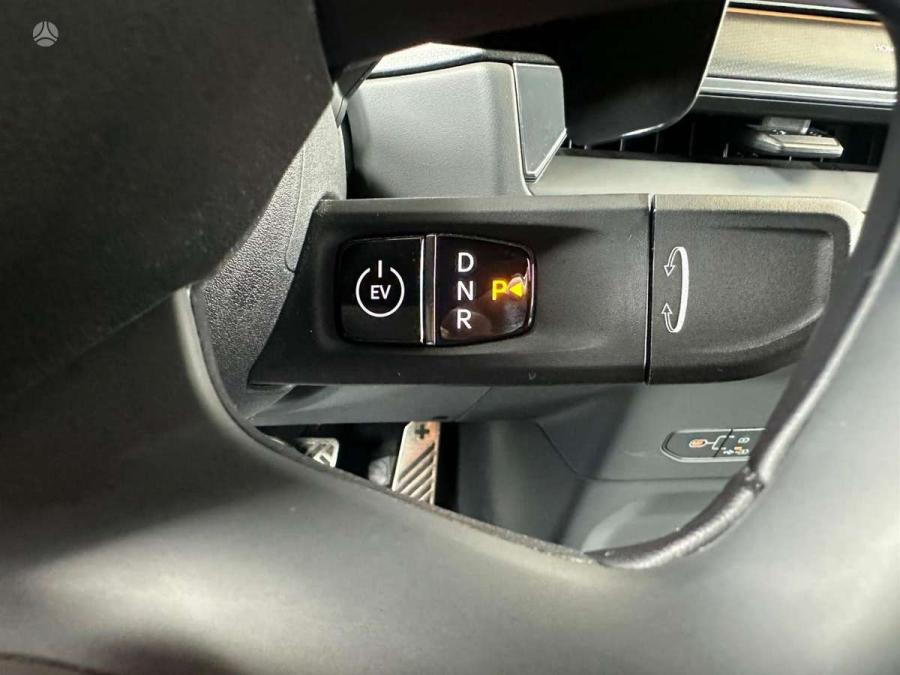 Melns Kia EV9 2024 Viļņa, ar dzinēja tilpumu 0.00 L un nobraukumu 32 tūkst. km par 49500 €, foto 22 vietnē AUTOMOTO.COM.LV