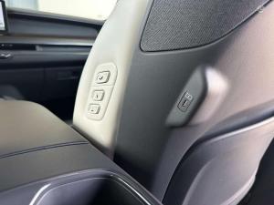 Melns Kia EV9 2024 Viļņa, ar dzinēja tilpumu 0.00 L un nobraukumu 32 tūkst. km par 49500 €, foto 31 vietnē AUTOMOTO.COM.LV