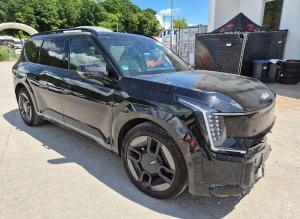 Black Kia EV9 2025 in Klaipeda, with an engine capacity of 0.00 L and mileage of 51 thousand km for 28750 €, photo  on AUTOMOTO.COM.LV
