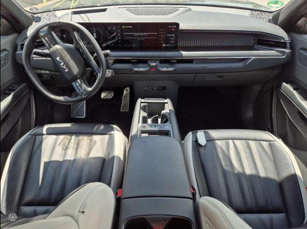Melns Kia EV9 2025 Klaipėda, ar dzinēja tilpumu 0.00 L un nobraukumu 51 tūkst. km par 28750 €, foto 6 vietnē AUTOMOTO.COM.LV