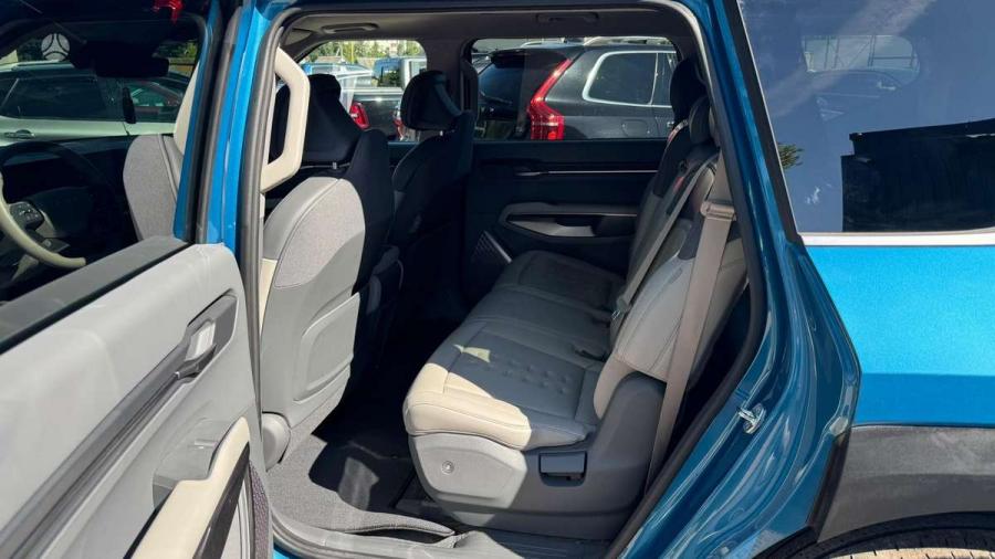 Zils Kia EV9 2024 Ukmergė, ar dzinēja tilpumu 0.00 L un nobraukumu 29 tūkst. km par 29999 €, foto 20 vietnē AUTOMOTO.COM.LV