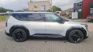 Серый Киа EV9 2024 в Каунас, объемом двигателя 0.00 л и пробегом 24 тыс. км за 48990 €, фото 6 на AUTOMOTO.COM.LV