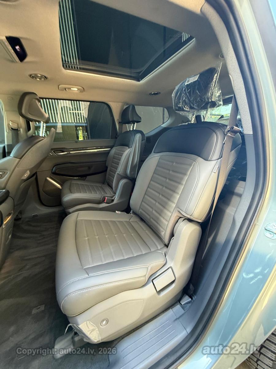Pelēks Kia EV9 2025 Tallina, ar dzinēja tilpumu 0.00 L un nobraukumu 20 tūkst. km par 54900 €, foto 17 vietnē AUTOMOTO.COM.LV