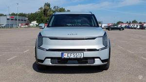 Pelēks Kia EV9 2026 Viļņa, ar dzinēja tilpumu 0.00 L un nobraukumu 1 tūkst. km par 69900 €, foto 4 vietnē AUTOMOTO.COM.LV