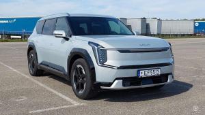 Pelēks Kia EV9 2026 Viļņa, ar dzinēja tilpumu 0.00 L un nobraukumu 1 tūkst. km par 69900 €, foto 5 vietnē AUTOMOTO.COM.LV