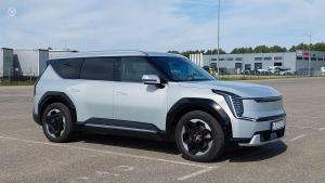 Pelēks Kia EV9 2026 Viļņa, ar dzinēja tilpumu 0.00 L un nobraukumu 1 tūkst. km par 69900 €, foto 6 vietnē AUTOMOTO.COM.LV