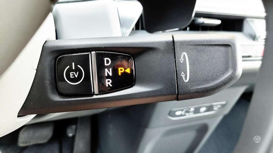Pelēks Kia EV9 2026 Viļņa, ar dzinēja tilpumu 0.00 L un nobraukumu 1 tūkst. km par 69900 €, foto 34 vietnē AUTOMOTO.COM.LV
