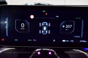 Белый Киа EV9 2024 в Таллин, объемом двигателя 0.00 л и пробегом 52 тыс. км за 65000 €, фото 16 на AUTOMOTO.COM.LV