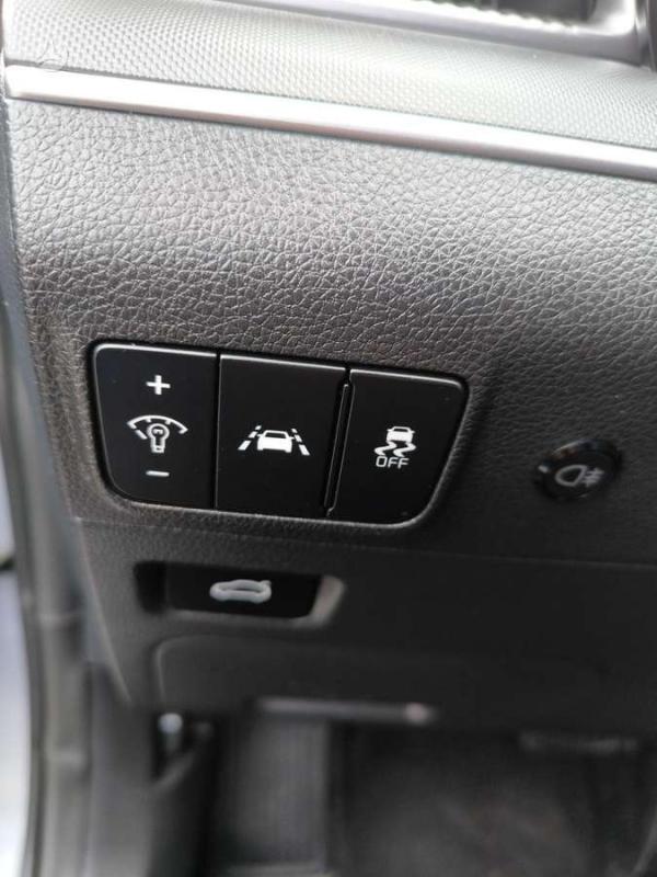 Pelēks Kia K5 2021 Klaipėda, ar dzinēja tilpumu 1.60 L un nobraukumu 133 tūkst. km par 22264 €, foto 11 vietnē AUTOMOTO.COM.LV
