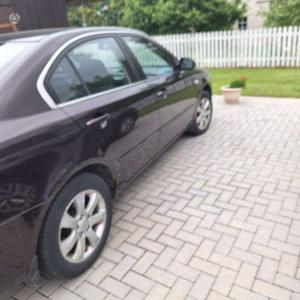 Sarkans Kia Magentis 2007 Kelmė, ar dzinēja tilpumu 2.00 L un nobraukumu 171 tūkst. km par 1000 €, foto 4 vietnē AUTOMOTO.COM.LV