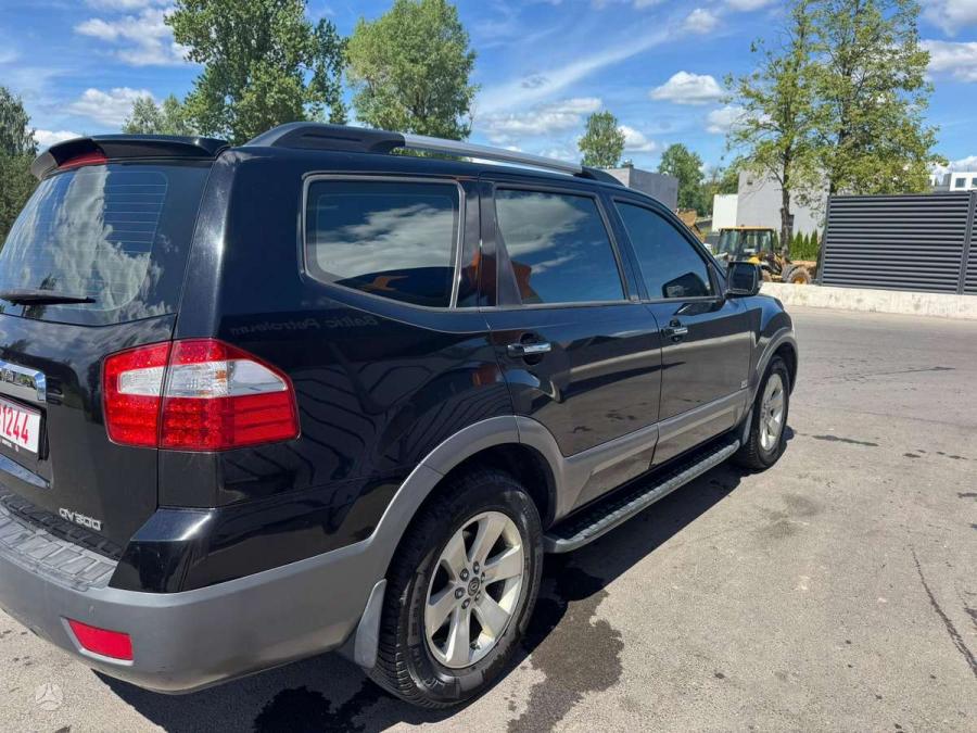 Black Kia Mohave 2014 in Vilnius, with an engine capacity of 3.00 L and mileage of 196 thousand km for 8000 €, photo 6 on AUTOMOTO.COM.LV