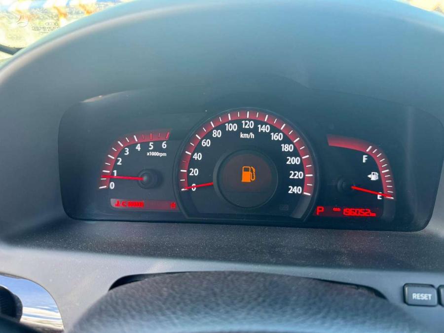 Black Kia Mohave 2014 in Vilnius, with an engine capacity of 3.00 L and mileage of 196 thousand km for 8000 €, photo 8 on AUTOMOTO.COM.LV