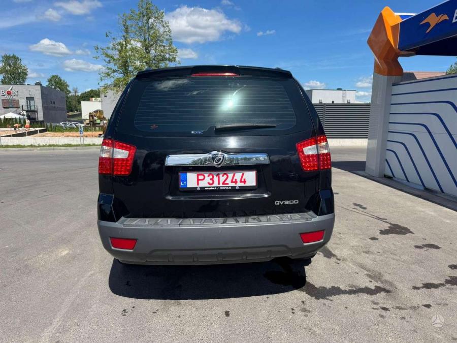 Black Kia Mohave 2014 in Vilnius, with an engine capacity of 3.00 L and mileage of 196 thousand km for 8000 €, photo 15 on AUTOMOTO.COM.LV