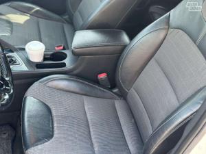 Black Kia Niro 2016 in Vilnius, with an engine capacity of 1.60 L and mileage of 308 thousand km for 9500 €, photo 11 on AUTOMOTO.COM.LV