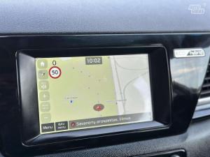 Black Kia Niro 2016 in Vilnius, with an engine capacity of 1.60 L and mileage of 308 thousand km for 9500 €, photo 21 on AUTOMOTO.COM.LV