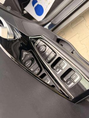 Black Kia Niro 2017 in Vilnius, with an engine capacity of 1.59 L and mileage of 122 thousand km for 12950 €, photo 14 on AUTOMOTO.COM.LV