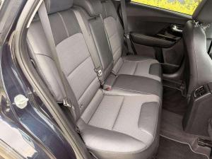 Black Kia Niro 2017 in Vilnius, with an engine capacity of 1.59 L and mileage of 122 thousand km for 12950 €, photo 22 on AUTOMOTO.COM.LV