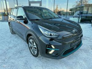 Black Kia Niro 2020 in Kaunas, with an engine capacity of 0.00 L and mileage of 160 thousand km for 15700 €, photo 3 on AUTOMOTO.COM.LV