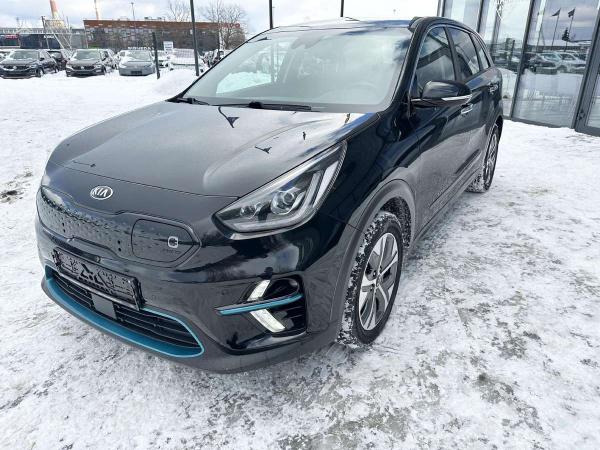 Melns Kia Niro 2020 Kauņa, ar dzinēja tilpumu 0.00 L un nobraukumu 214 tūkst. km par 14200 €, foto  vietnē AUTOMOTO.COM.LV