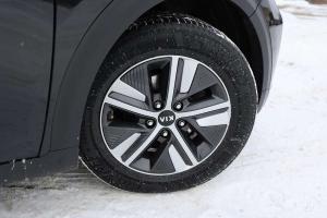 Melns Kia Niro 2020 Alīta, ar dzinēja tilpumu 1.60 L un nobraukumu 179 tūkst. km par 12900 €, foto 20 vietnē AUTOMOTO.COM.LV