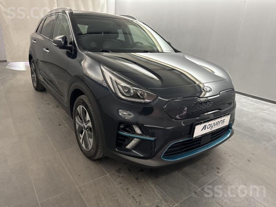 Melns Kia Niro 2020 Rīga, ar dzinēja tilpumu 0.00 L un nobraukumu 118 tūkst. km par 22990 €, foto 3 vietnē AUTOMOTO.COM.LV