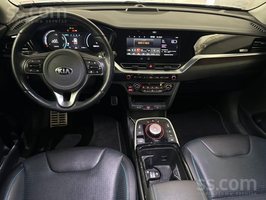 Melns Kia Niro 2020 Rīga, ar dzinēja tilpumu 0.00 L un nobraukumu 118 tūkst. km par 22990 €, foto 8 vietnē AUTOMOTO.COM.LV
