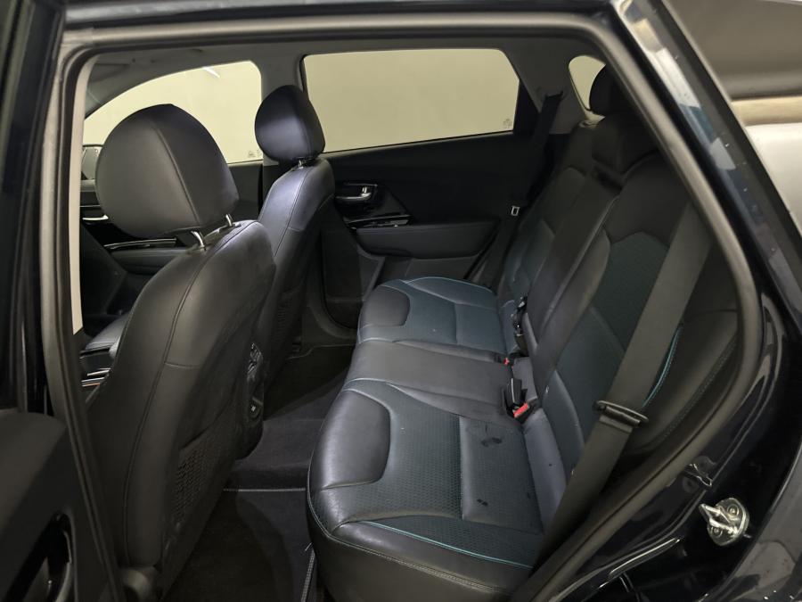 Melns Kia Niro 2020 Rīga, ar dzinēja tilpumu 0.00 L un nobraukumu 118 tūkst. km par 22990 €, foto 10 vietnē AUTOMOTO.COM.LV