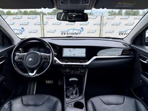 Черный Киа Niro 2020 в Вильнюс, объемом двигателя 1.59 л и пробегом 164 тыс. км за 16600 €, фото 6 на AUTOMOTO.COM.LV