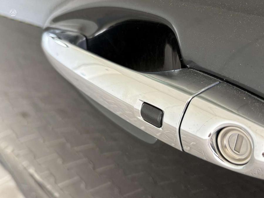 Черный Киа Niro 2020 в Вильнюс, объемом двигателя 1.59 л и пробегом 164 тыс. км за 16600 €, фото 30 на AUTOMOTO.COM.LV