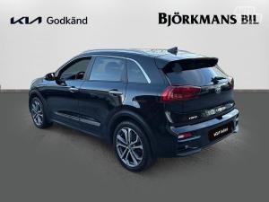 Black Kia Niro 2021 in Kaunas, with an engine capacity of 0.00 L and mileage of 95 thousand km for 23322 €, photo 6 on AUTOMOTO.COM.LV