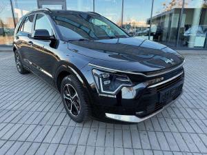 Melns Kia Niro 2022 Kauņa, ar dzinēja tilpumu 1.59 L un nobraukumu 156 tūkst. km par 18900 €, foto 3 vietnē AUTOMOTO.COM.LV