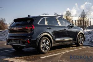 Melns Kia Niro 2022 Kauņa, ar dzinēja tilpumu 1.60 L un nobraukumu 128 tūkst. km par 19500 €, foto 4 vietnē AUTOMOTO.COM.LV