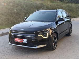 Melns Kia Niro 2022 Viļņa, ar dzinēja tilpumu 1.59 L un nobraukumu 168 tūkst. km par 19650 €, foto  vietnē AUTOMOTO.COM.LV