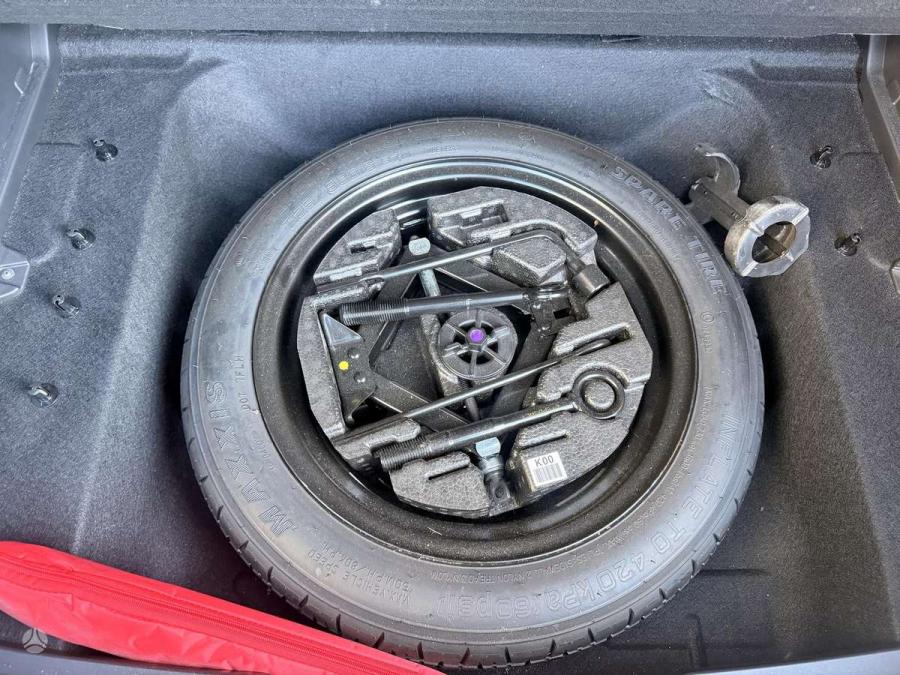 Melns Kia Niro 2022 Viļņa, ar dzinēja tilpumu 1.59 L un nobraukumu 168 tūkst. km par 19650 €, foto 24 vietnē AUTOMOTO.COM.LV