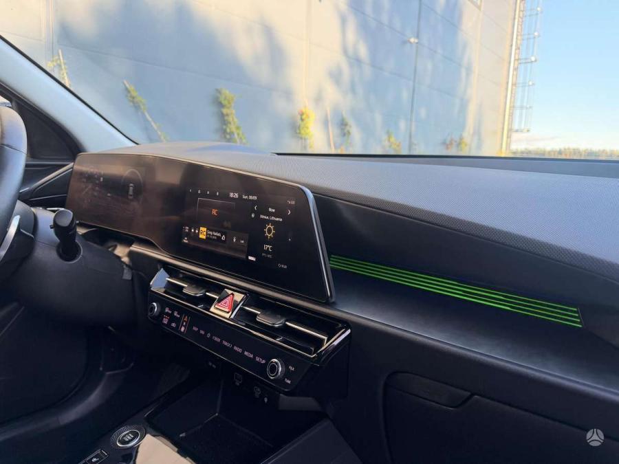Melns Kia Niro 2022 Viļņa, ar dzinēja tilpumu 1.59 L un nobraukumu 168 tūkst. km par 19650 €, foto 32 vietnē AUTOMOTO.COM.LV
