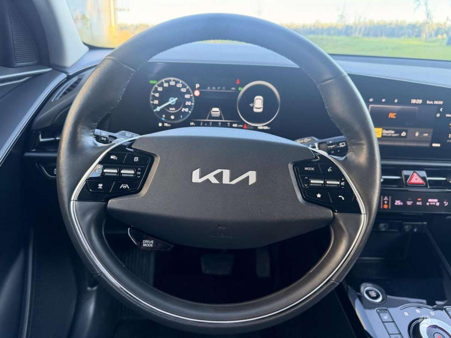 Melns Kia Niro 2022 Viļņa, ar dzinēja tilpumu 1.59 L un nobraukumu 168 tūkst. km par 19650 €, foto 41 vietnē AUTOMOTO.COM.LV