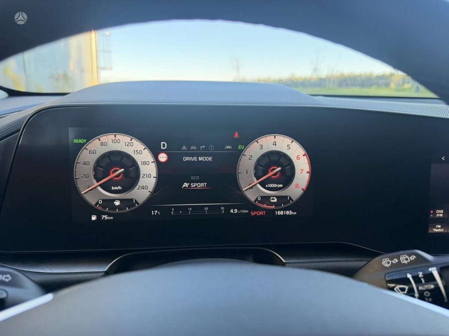 Melns Kia Niro 2022 Viļņa, ar dzinēja tilpumu 1.59 L un nobraukumu 168 tūkst. km par 19650 €, foto 45 vietnē AUTOMOTO.COM.LV