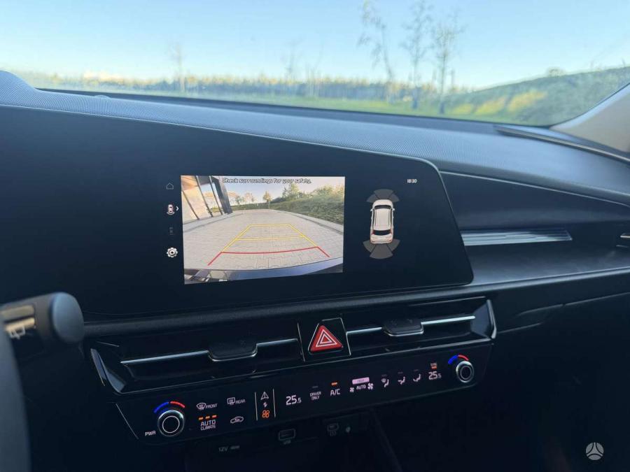 Melns Kia Niro 2022 Viļņa, ar dzinēja tilpumu 1.59 L un nobraukumu 168 tūkst. km par 19650 €, foto 47 vietnē AUTOMOTO.COM.LV