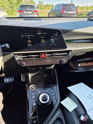 Melns Kia Niro 2023 Kauņa, ar dzinēja tilpumu 1.58 L un nobraukumu 6 tūkst. km par 24999 €, foto 26 vietnē AUTOMOTO.COM.LV