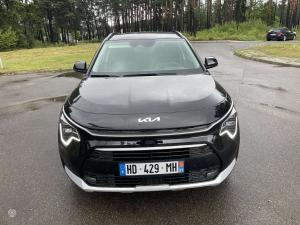 Melns Kia Niro 2025 Viļņa, ar dzinēja tilpumu 1.60 L un nobraukumu 25 tūkst. km par 22500 €, foto 5 vietnē AUTOMOTO.COM.LV