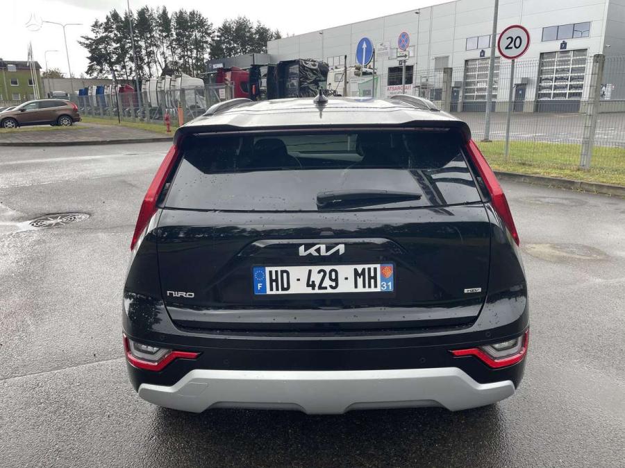Melns Kia Niro 2025 Viļņa, ar dzinēja tilpumu 1.60 L un nobraukumu 25 tūkst. km par 22500 €, foto 14 vietnē AUTOMOTO.COM.LV