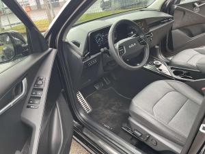 Melns Kia Niro 2025 Viļņa, ar dzinēja tilpumu 1.60 L un nobraukumu 25 tūkst. km par 22500 €, foto 20 vietnē AUTOMOTO.COM.LV