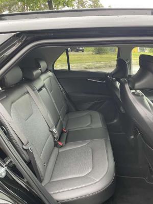Melns Kia Niro 2025 Viļņa, ar dzinēja tilpumu 1.60 L un nobraukumu 25 tūkst. km par 22500 €, foto 21 vietnē AUTOMOTO.COM.LV