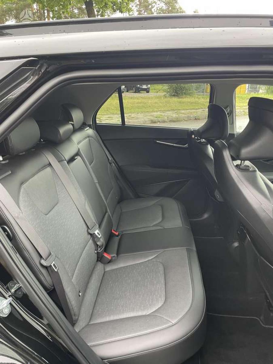 Melns Kia Niro 2025 Viļņa, ar dzinēja tilpumu 1.60 L un nobraukumu 25 tūkst. km par 22500 €, foto 21 vietnē AUTOMOTO.COM.LV