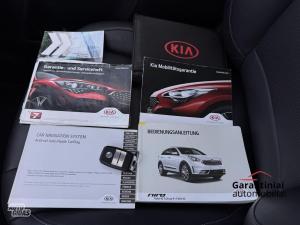 Black Kia Niro 2018 in Avizieniai, with an engine capacity of 1.60 L and mileage of 123 thousand km for 11950 €, photo 35 on AUTOMOTO.COM.LV