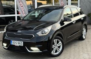Melns Kia Niro 2018 Radviliškis, ar dzinēja tilpumu 1.60 L un nobraukumu 238 tūkst. km par 10650 €, foto  vietnē AUTOMOTO.COM.LV